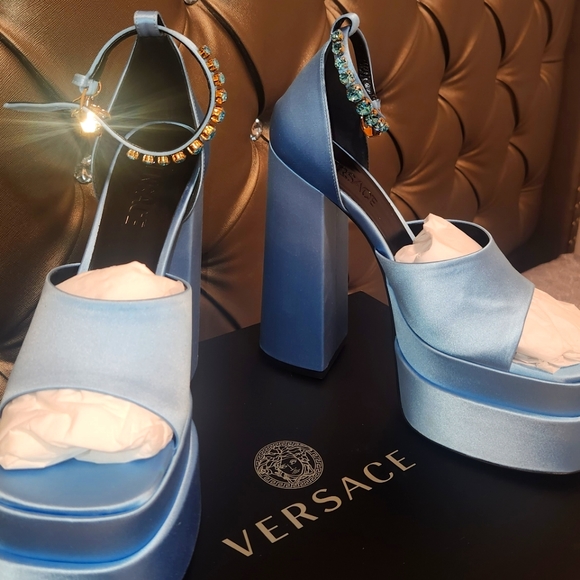 Versace | Shoes | Versace Aevita Platform Pumps Open Toe In Ice Blue ...